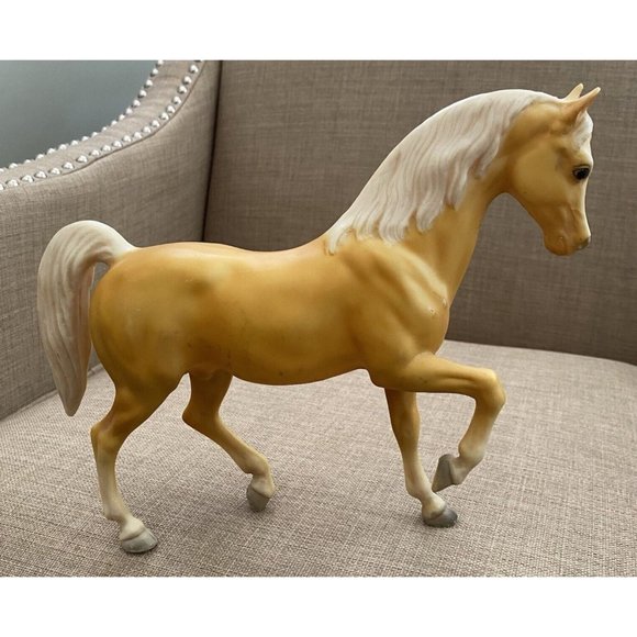 Breyer | Toys | Vintage Breyer Traditional Family Arabian Stallion ...